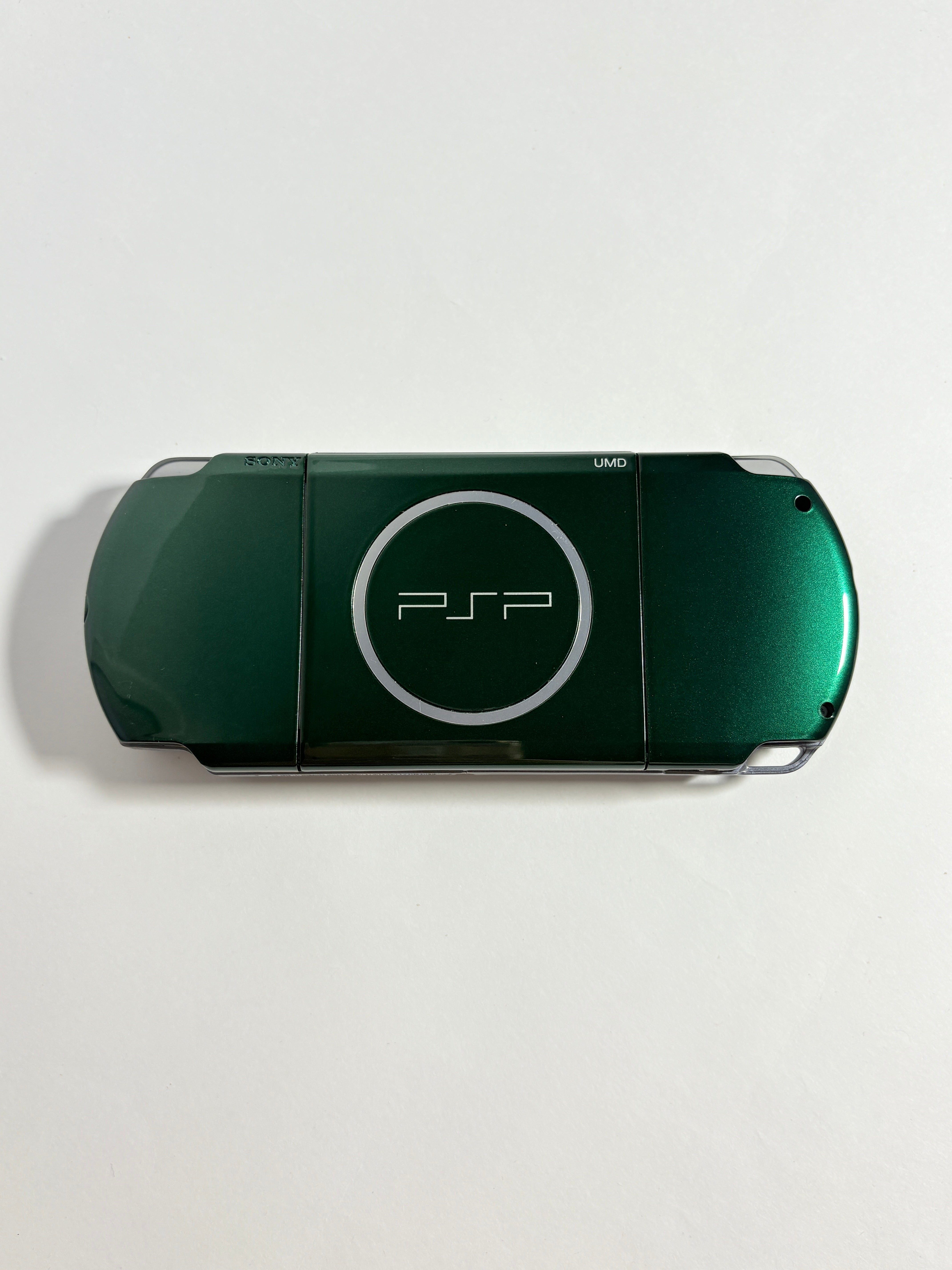 PSP 3000 - Spirited Green – pixelmods